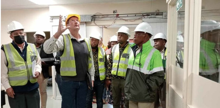 News: KZN MEC inspects renovations at Newcastle Provincial Hospital