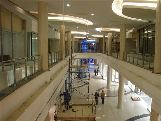 Project: Hemingways Mall in East London | L2B