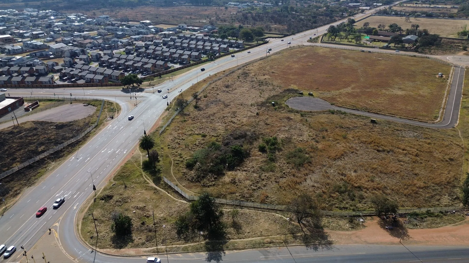 Project: Derdepoort Extension 5 - Hotel and Restaurant | L2B