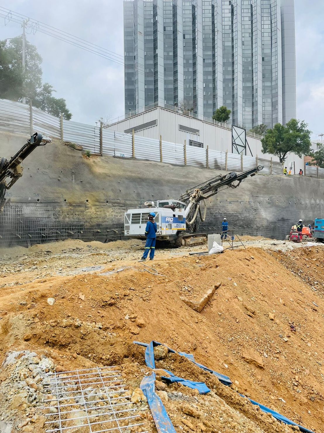 Project: Trevenna Office Campus - Super Basement Earthworks | L2B