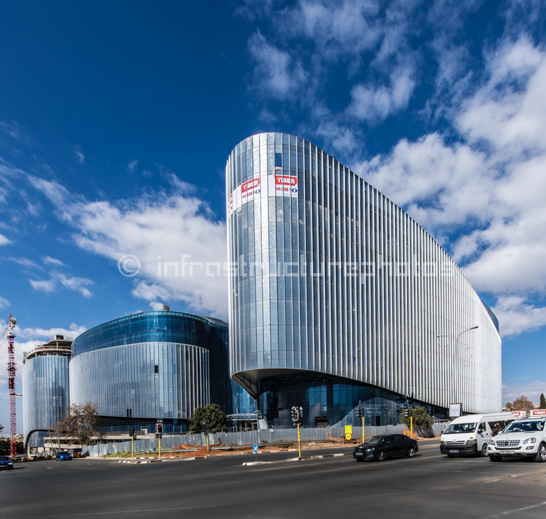 Project: Discovery Health Head Office - Building | L2B